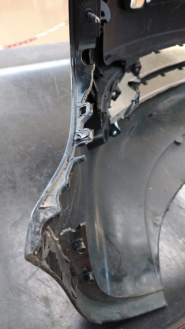 Front bumper AUDI A4 B7 (8EC) 2.0 TDI 16V 8E0807437 AH | B-Parts