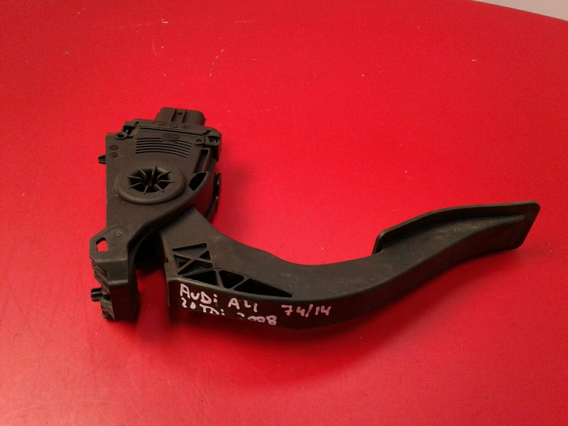 Pedal AUDI A4 B8 (8K2) 2.0 TDI 8K1 721 523 | B-Parts