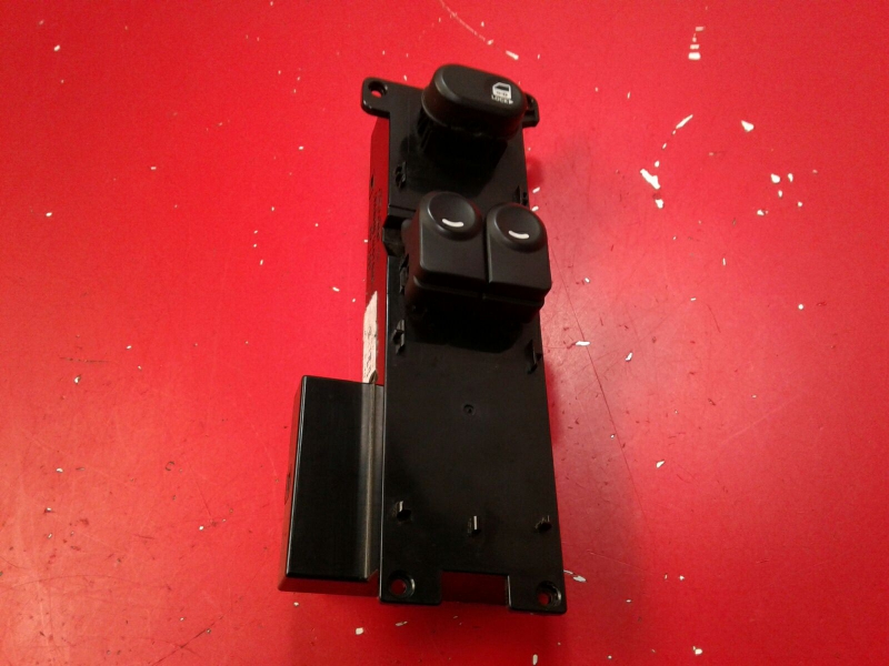 Left front window switch HYUNDAI i30 (FD) 4609413 | B-Parts