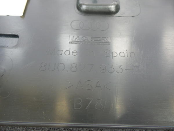 Rear spoiler AUDI Q3 (8UB, 8UG) 2.0 TDI 8U0827933 / 8U0827933F | B-Parts