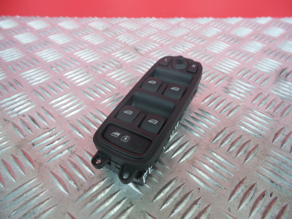 Left front window switch VOLVO V50 (545) 1.6 D 3985960 | B-Parts