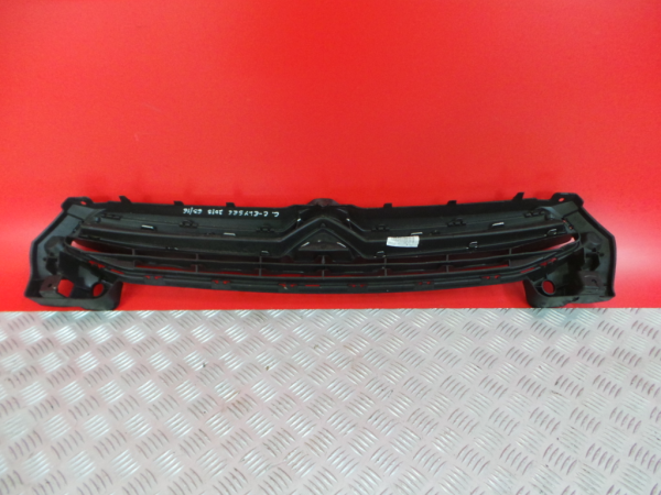 Front grille CITROËN C-ELYSEE (DD_) 1.6 BlueHDi 100 9676957880 | B-Parts