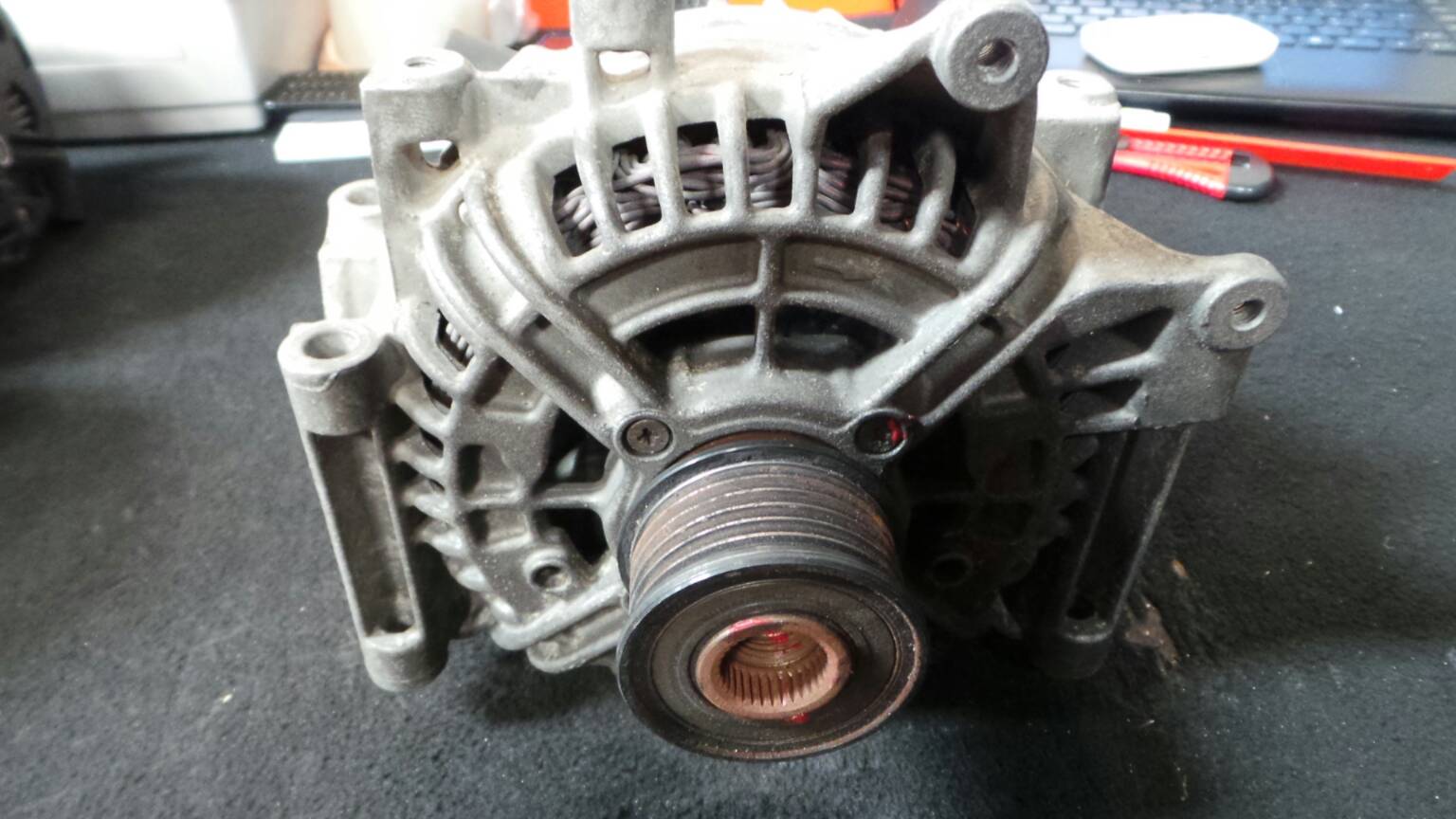 Alternador MERCEDES-BENZ C-CLASS (W203) A 013 154 00 02 / 0 124 625 014 ...