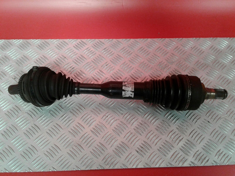 Left front driveshaft VOLVO XC90 I (275) D5 AWD 3987140 | B-Parts