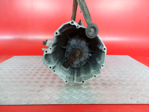 Manual gearbox NISSAN PATHFINDER III (R51) 2.5 dCi 3966584 | B-Parts