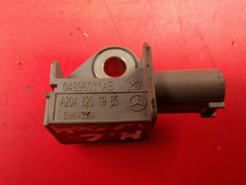 Electronic sensor MERCEDES-BENZ C-CLASS (W204) A2048201985 | B-Parts