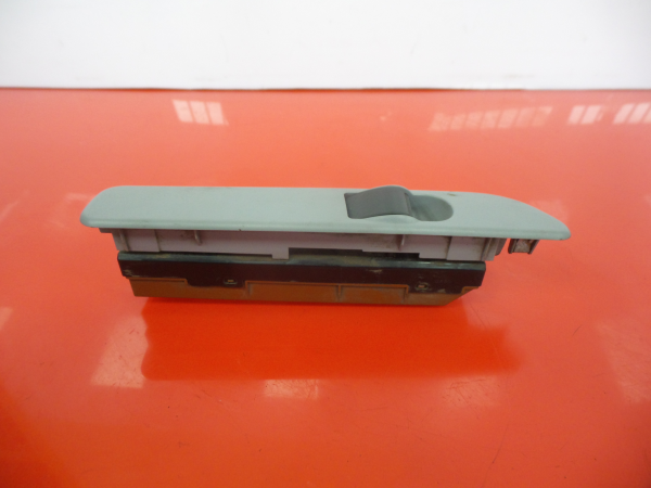 Interrupteur de vitre avant droite MITSUBISHI CANTER Platform/Chassis ...