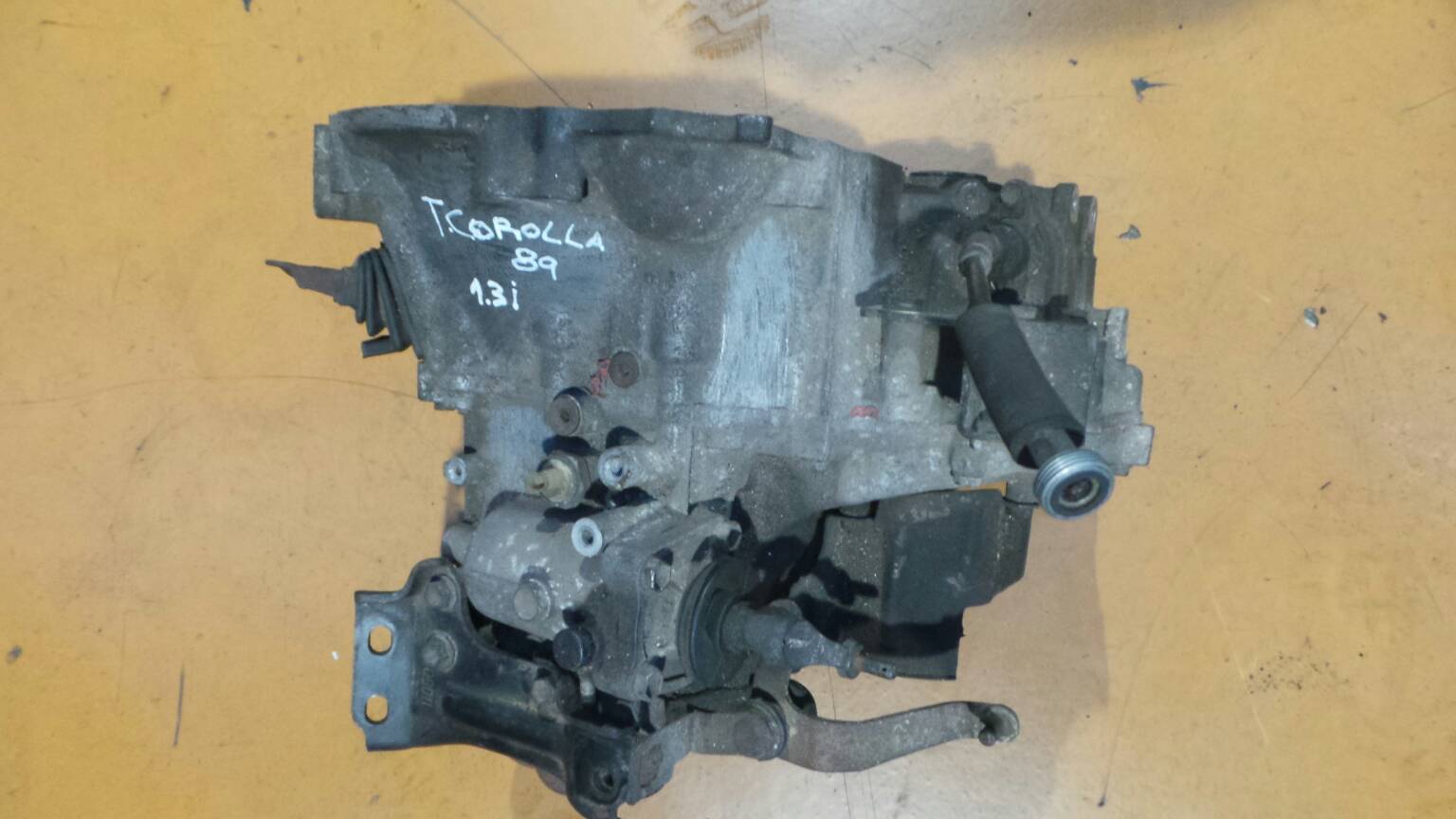 Manual gearbox TOYOTA COROLLA (_E9_) 3964633 | B-Parts