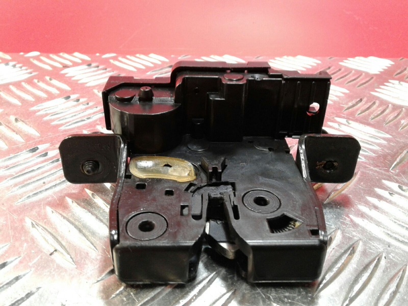 Tailgate lock RENAULT LAGUNA III (BT0/1) 5633759 | B-Parts