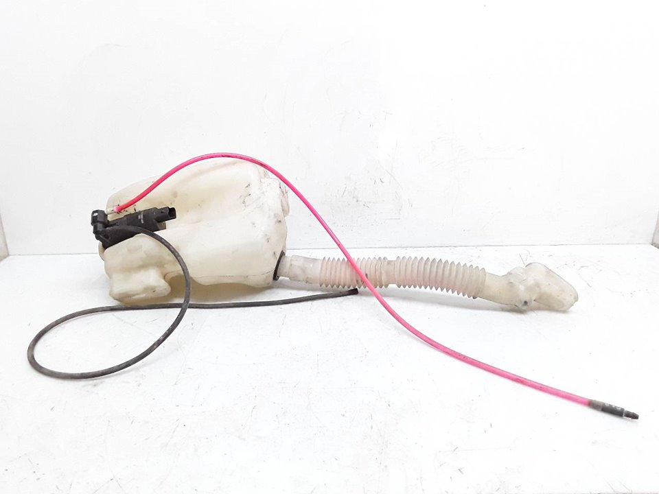 Windscreen washer tank RENAULT MEGANE II Saloon (LM0/1_) 8240288 | B-Parts