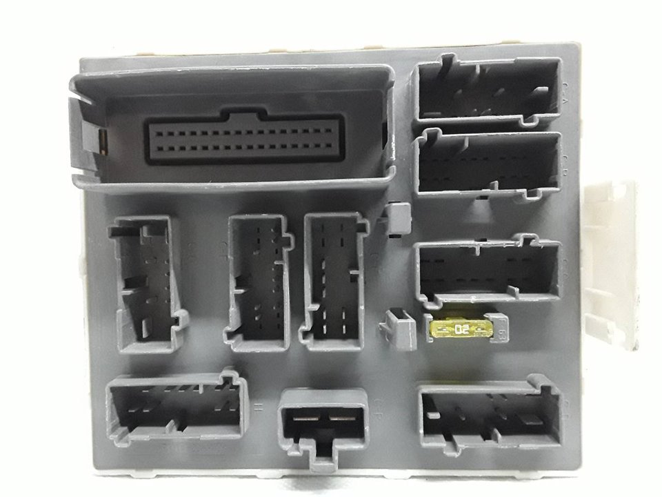 Fuse box FORD FOCUS I (DAW, DBW) 8508175 | B-Parts