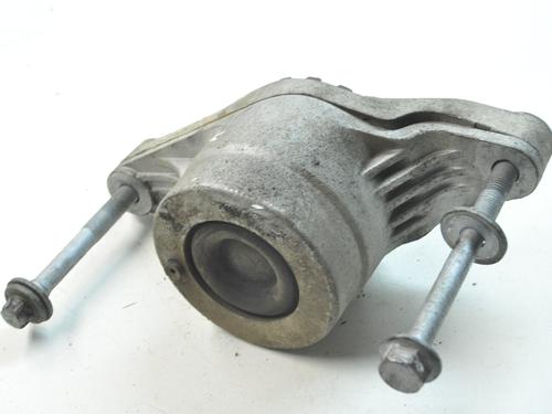 Engine mount MASERATI LEVANTE SUV (M161) 3.0 D Q4 8860555 | B-Parts