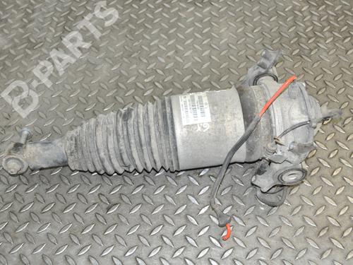 Left rear shock absorber VW TOUAREG (7P5, 7P6) 3.0 V6 TDI 8394023 | B-Parts