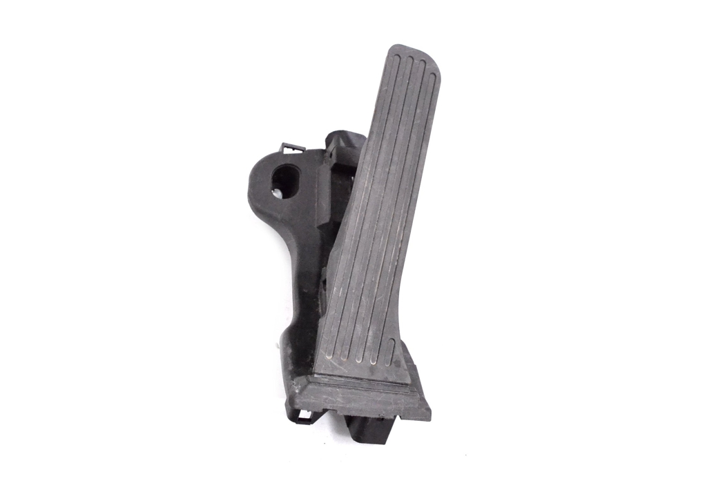 Pedal VW CADDY IV Box Body/MPV (SAA, SAH) 2.0 TDI 16262031 | B-Parts