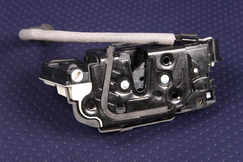 Front left lock VW TIGUAN (5N_) 2.0 TDI VW: 5N2837015E | B-Parts