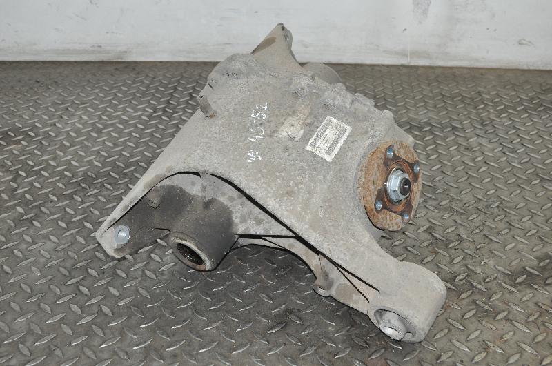 Rear differential LAND ROVER DISCOVERY IV (L319) 3.0 TD 4x4 7746898 | B ...