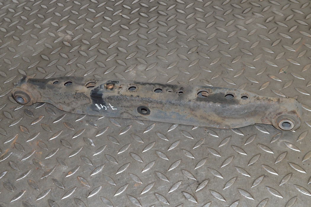 Right rear suspension arm NISSAN X-TRAIL (T32_) 1.6 dCi (T32) 8349411 ...