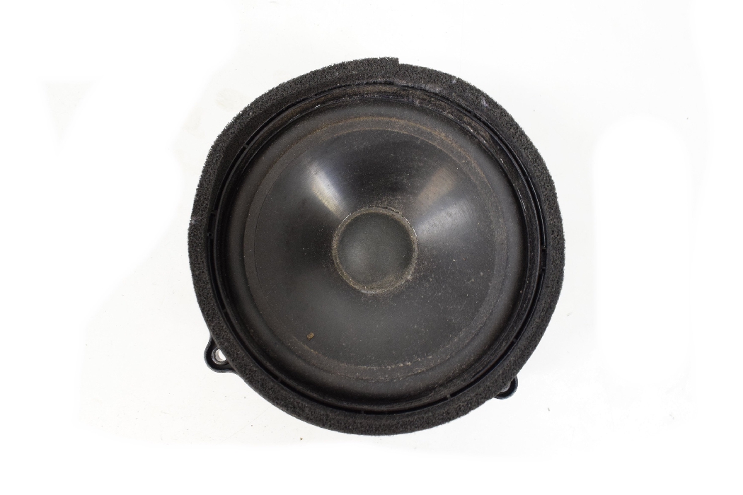 Speakers LAND ROVER DISCOVERY IV (L319) 3.0 SDV6 4x4 7488142 | B-Parts