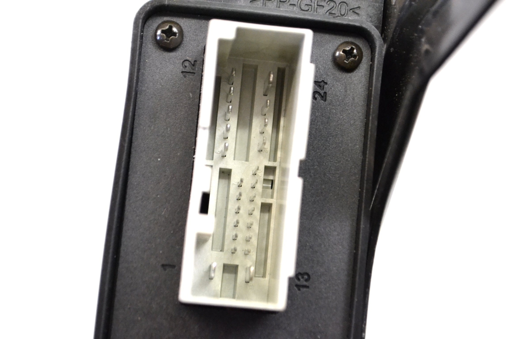 Module électronique JAGUAR XJ (X350, X358) D 2.7 JAGUAR: 4R83-2C496-BG ...