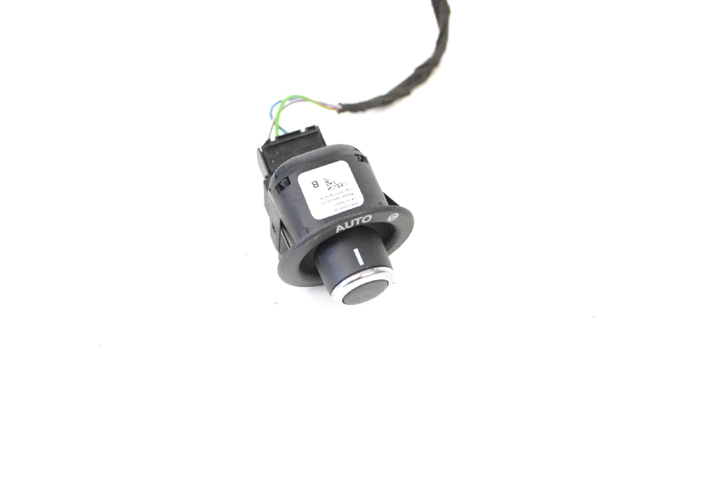 Switch LAND ROVER DISCOVERY V (L462) 2.0 Sd4 4x4 8859629 | B-Parts