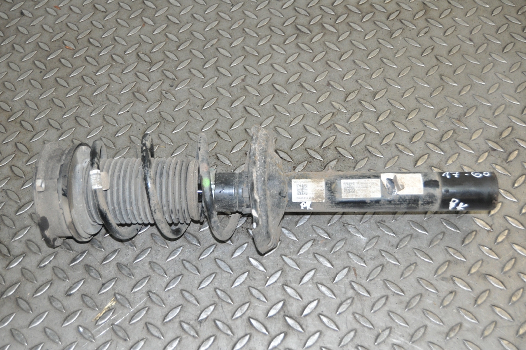 Left front shock absorber VW GOLF VII (5G1, BQ1, BE1, BE2) 1.5 TSI ...