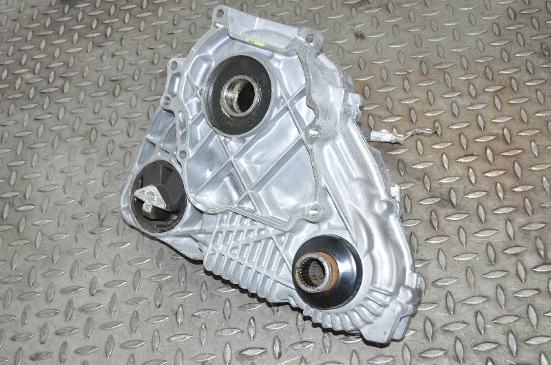 Transfer box BMW X5 (F15, F85) xDrive 40 d 7491779 | B-Parts