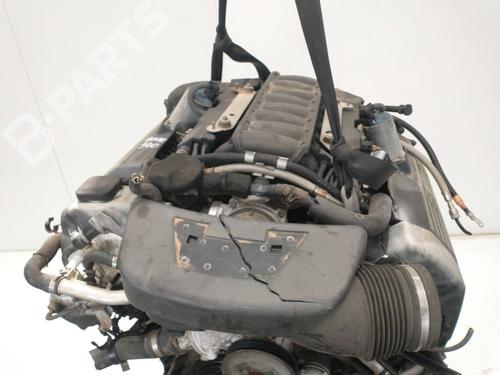 Engine BMW 5 (E60) 540 i 9843226 | B-Parts