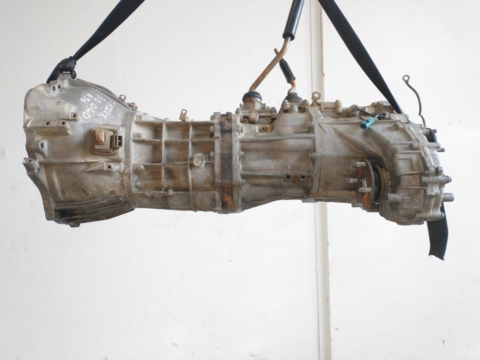 Manual gearbox TOYOTA HILUX VII Pickup (_N1_, _N2_, _N3_) 3.0 D-4D 4WD ...