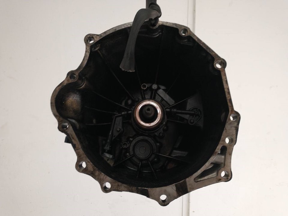 Manual gearbox VW CRAFTER 30-50 Van (2E_) 2.0 TDI 8323240 | B-Parts