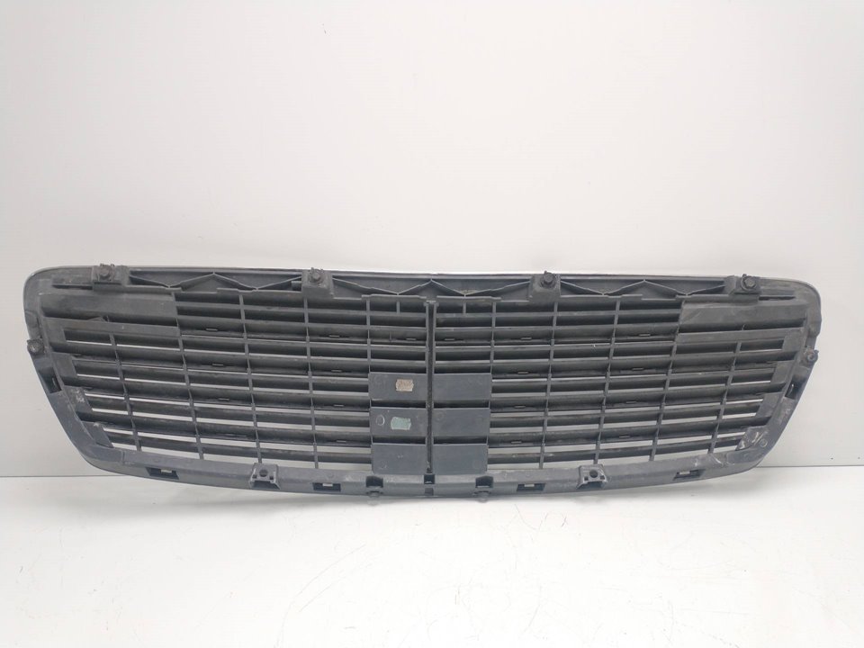 Grilles de calandre MERCEDES-BENZ E-CLASS (W211) E 220 CDI (211.008 ...
