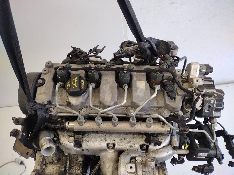 Engine HYUNDAI SANTA FÉ II (CM) 12979824 | B-Parts