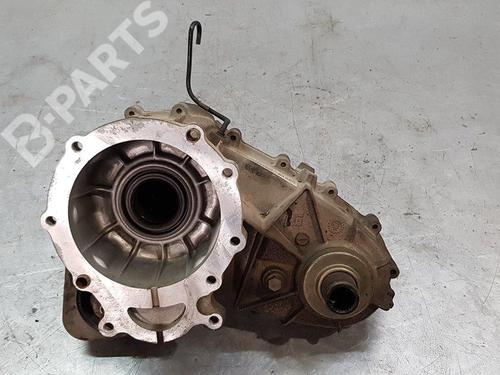 Transfer box BMW X5 (E53) 3.0 i 8376889 | B-Parts