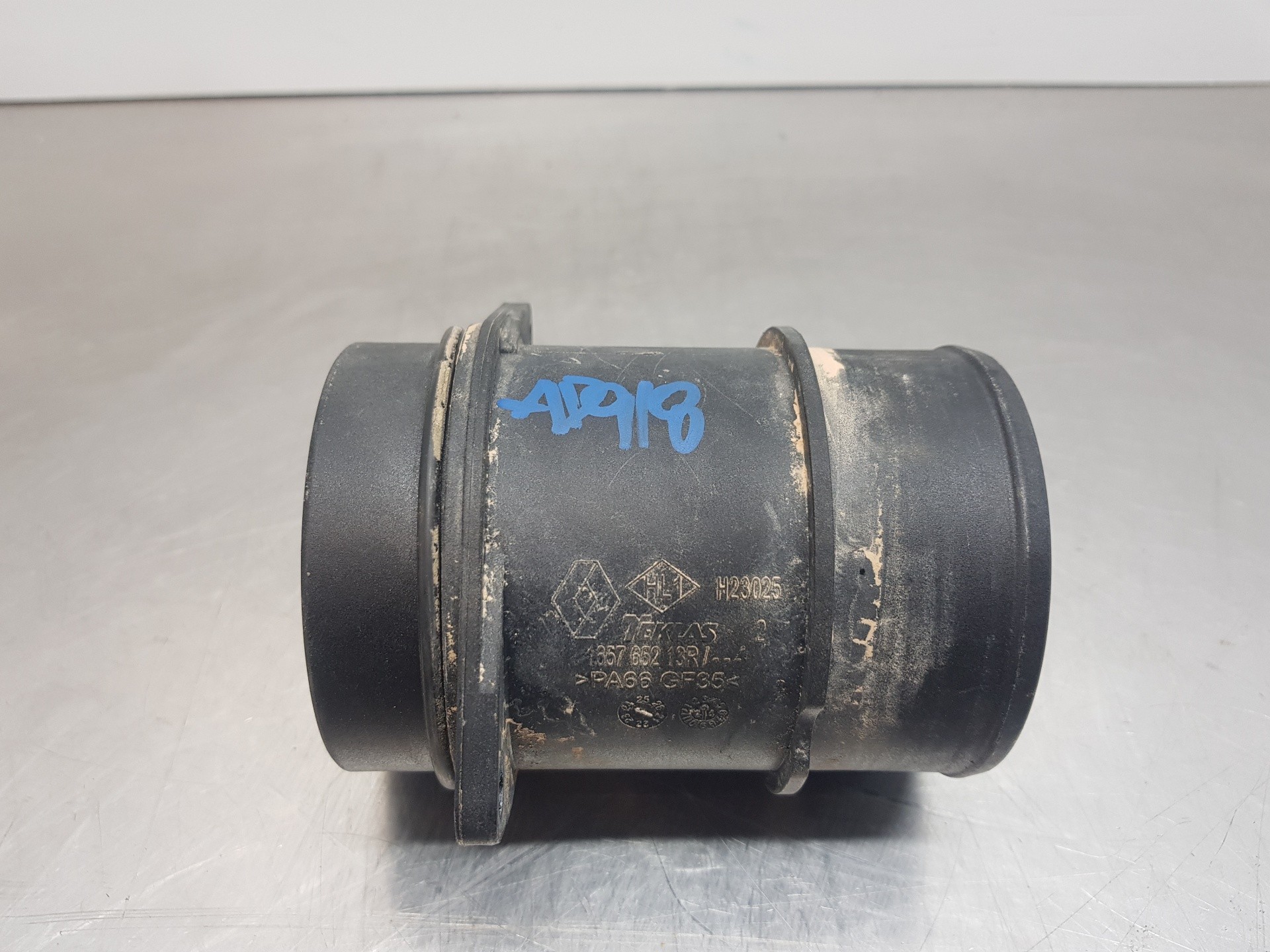 Mass air flow sensor RENAULT MASTER III Van (FV) 29370374 | B-Parts