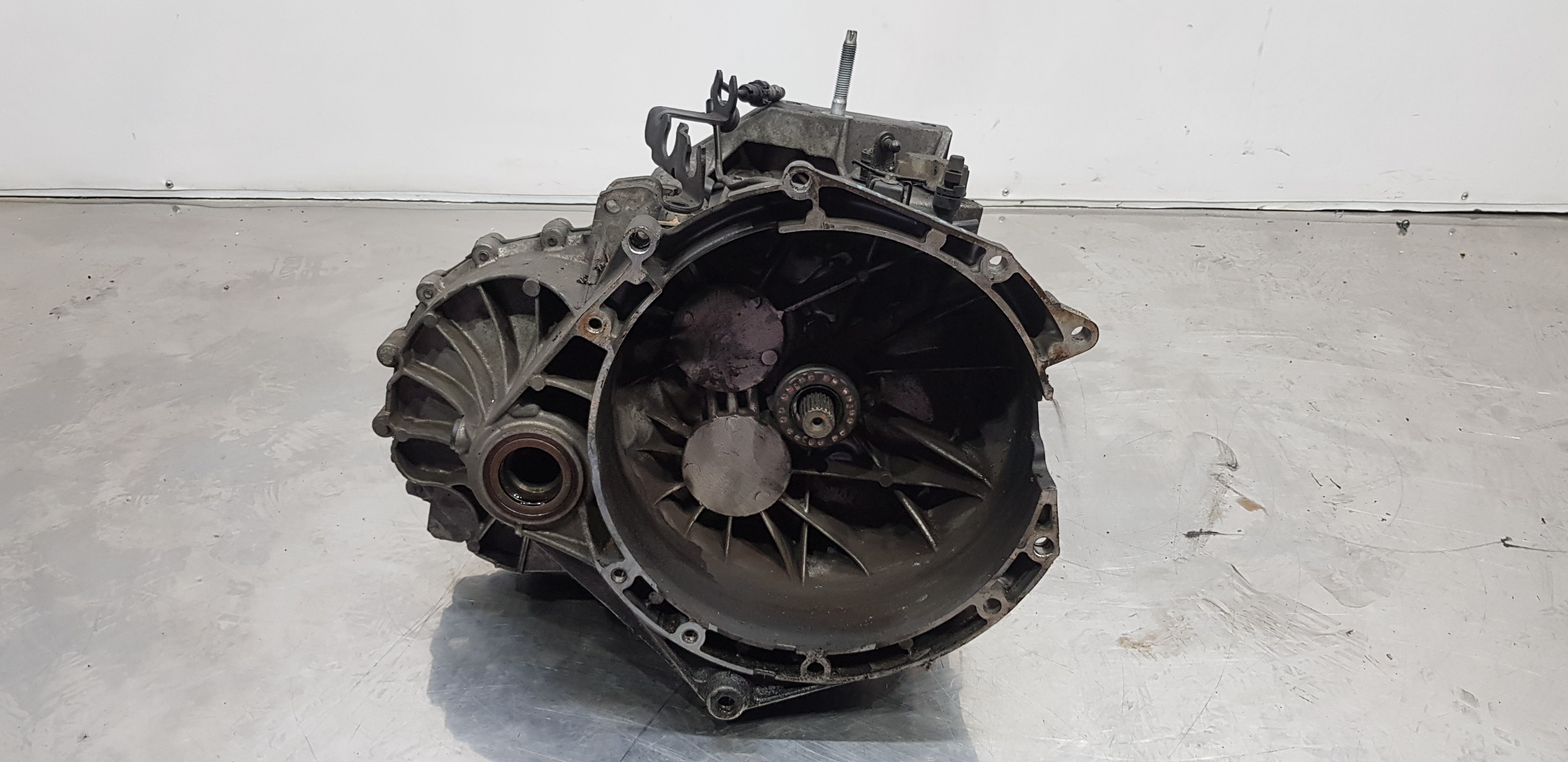 Manual gearbox FORD TRANSIT Van (FA_ _) 2.2 TDCi 11539900 | B-Parts