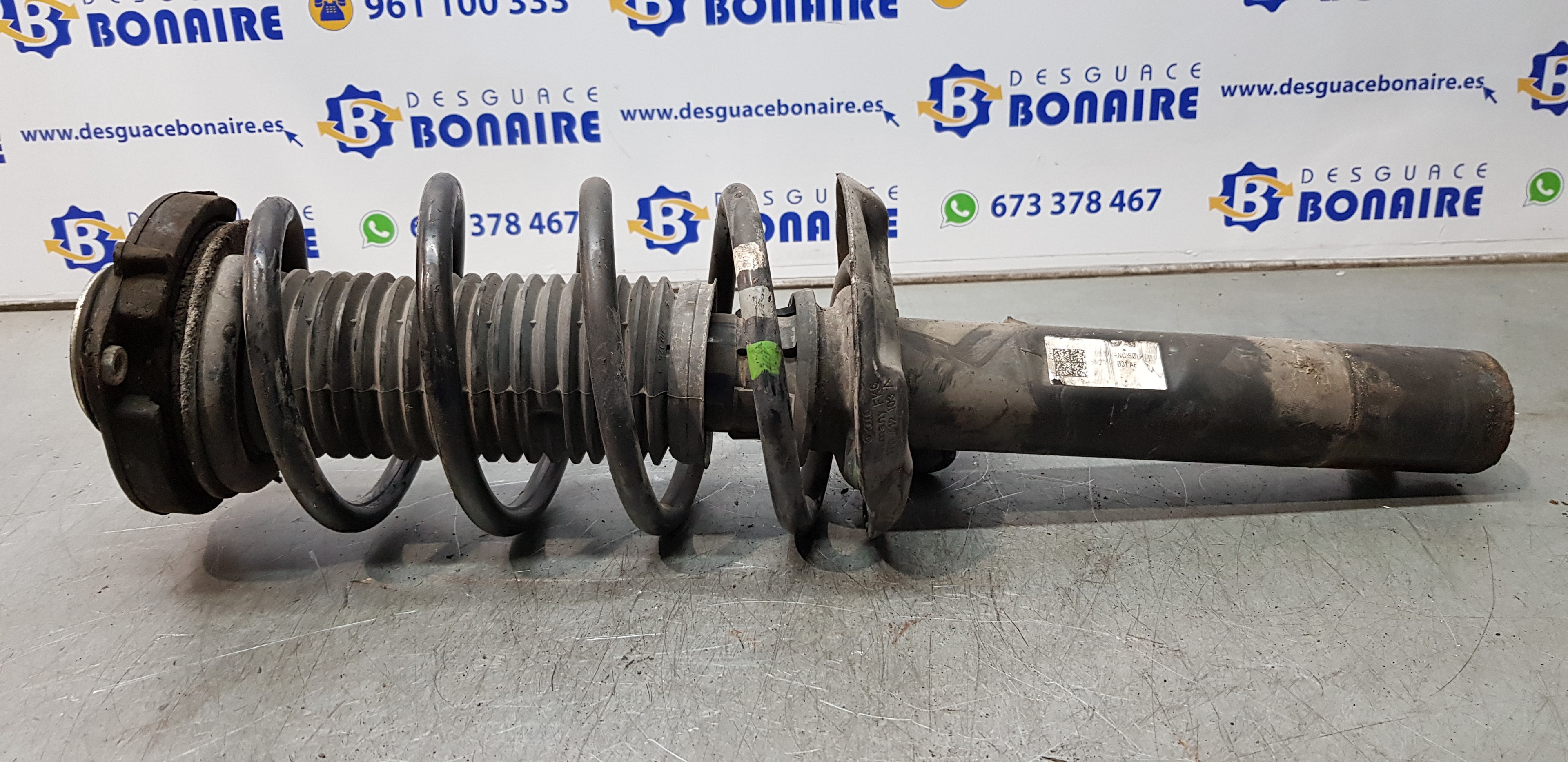 Right front shock absorber AUDI Q3 (8UB, 8UG) 2.0 TDI quattro 7591722 ...