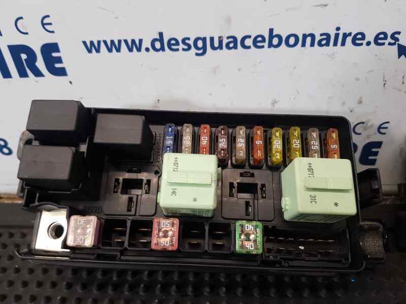 Fuse box MINI MINI (R56) One 7581943 | B-Parts