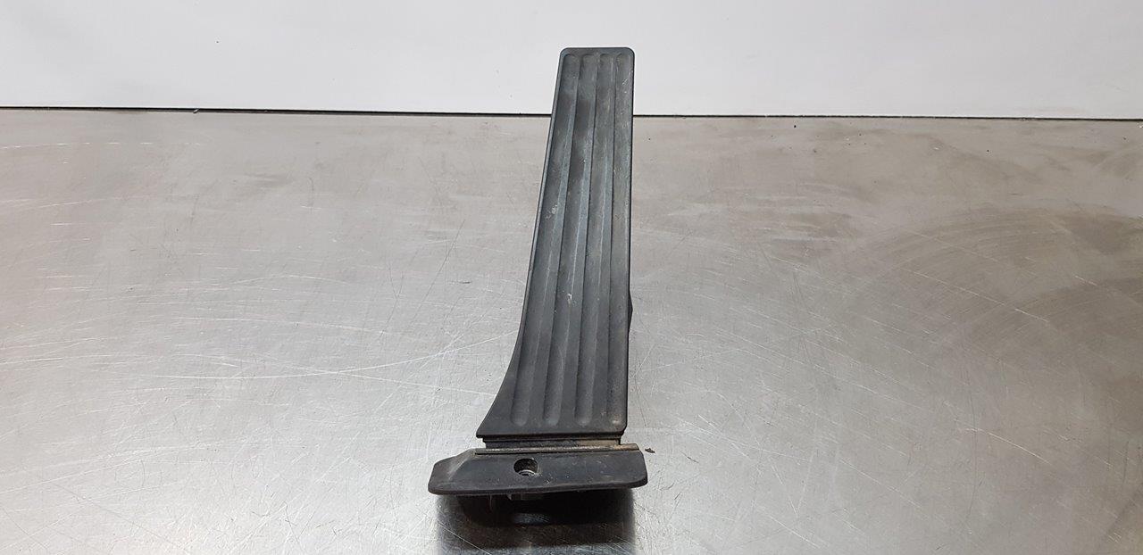 Pedal BMW X3 (F25) xDrive 20 d 8602687 | B-Parts