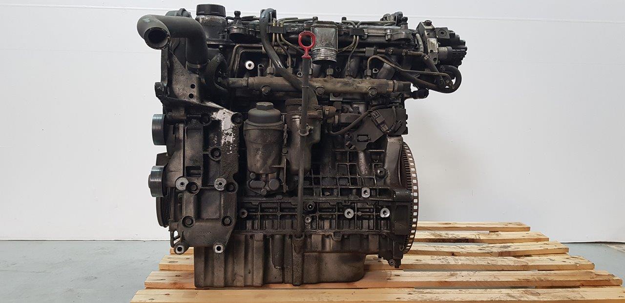 Engine VOLVO XC90 I (275) D5 AWD 8400805 | B-Parts