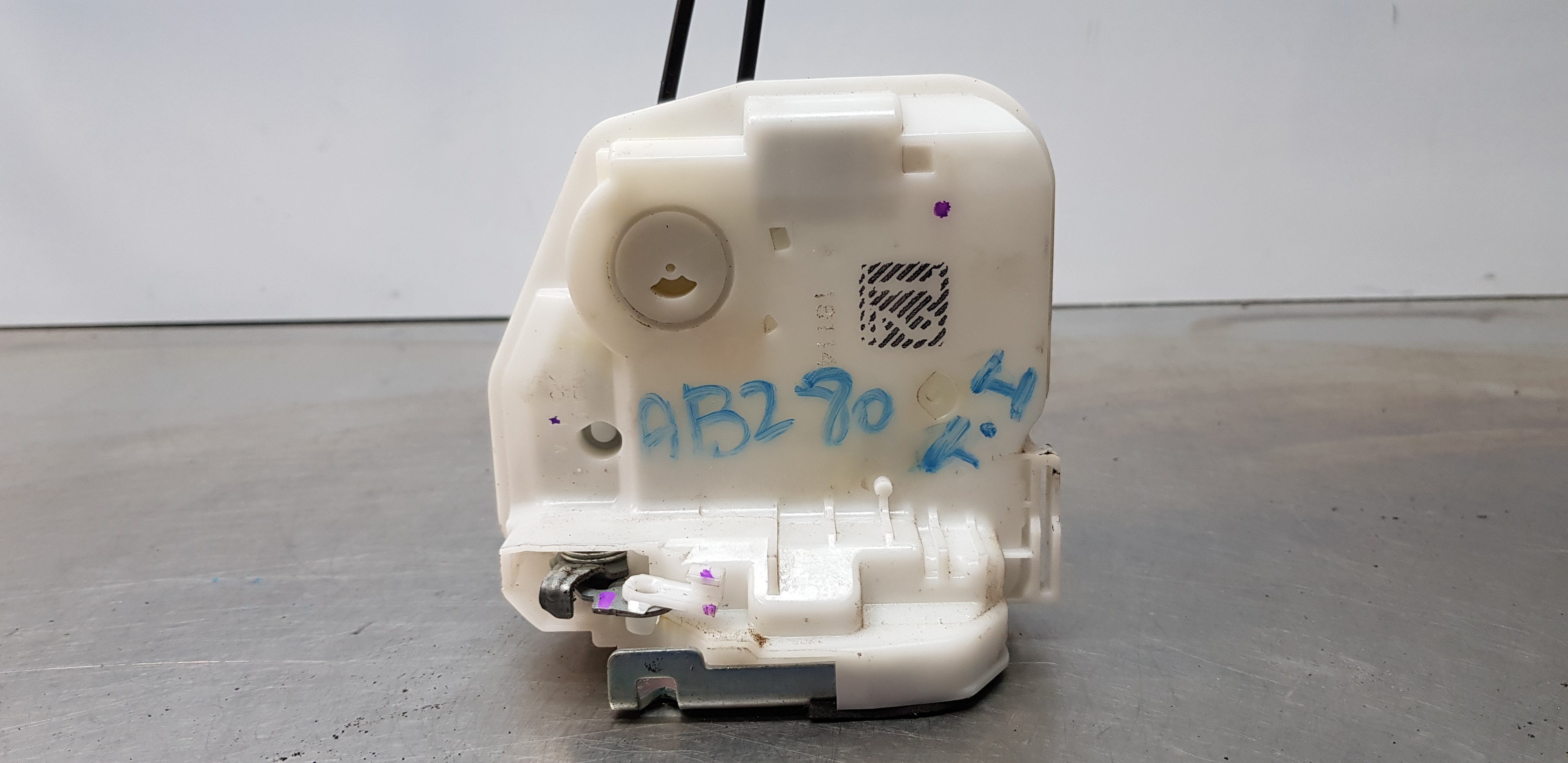 Rear left lock MITSUBISHI MIRAGE / SPACE STAR VI Hatchback (A0_A ...