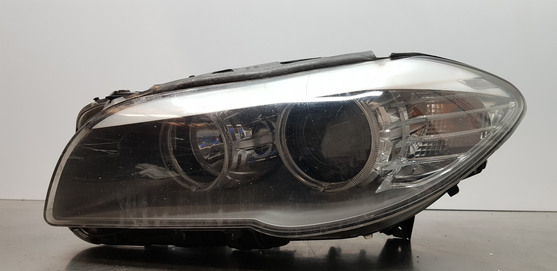 Left headlight BMW 5 (F10) 520 d 15816265 | B-Parts