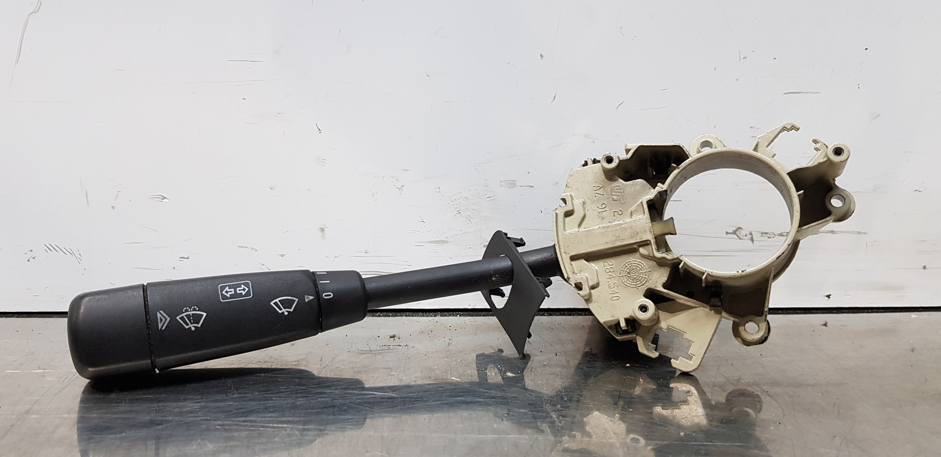 Steering column stalk MERCEDES-BENZ C-CLASS (W203) C 220 CDI (203.006 ...