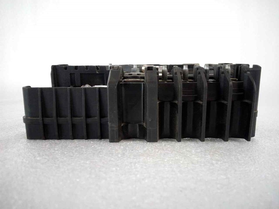 Fuse box OPEL CORSA E (X15) 1.4 LPG (08, 68) 10297946 | B-Parts