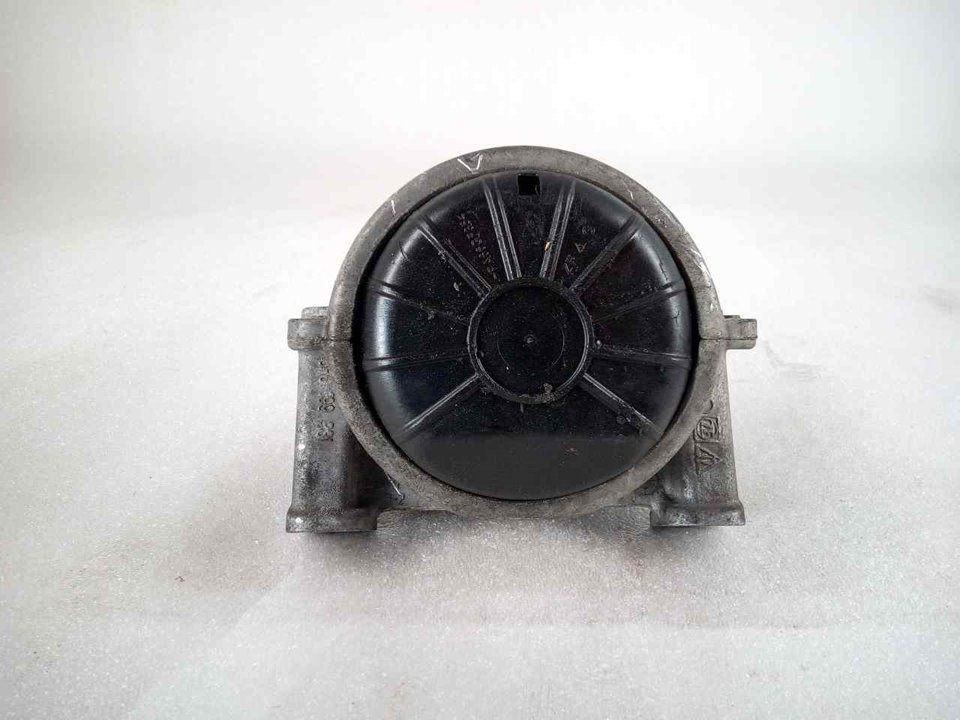 Engine mount AUDI Q5 (8RB) 2.0 TDI quattro 10933297 | B-Parts