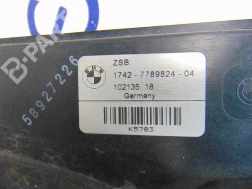 Radiator fan BMW 5 (E60) 525 d 7727437 | B-Parts