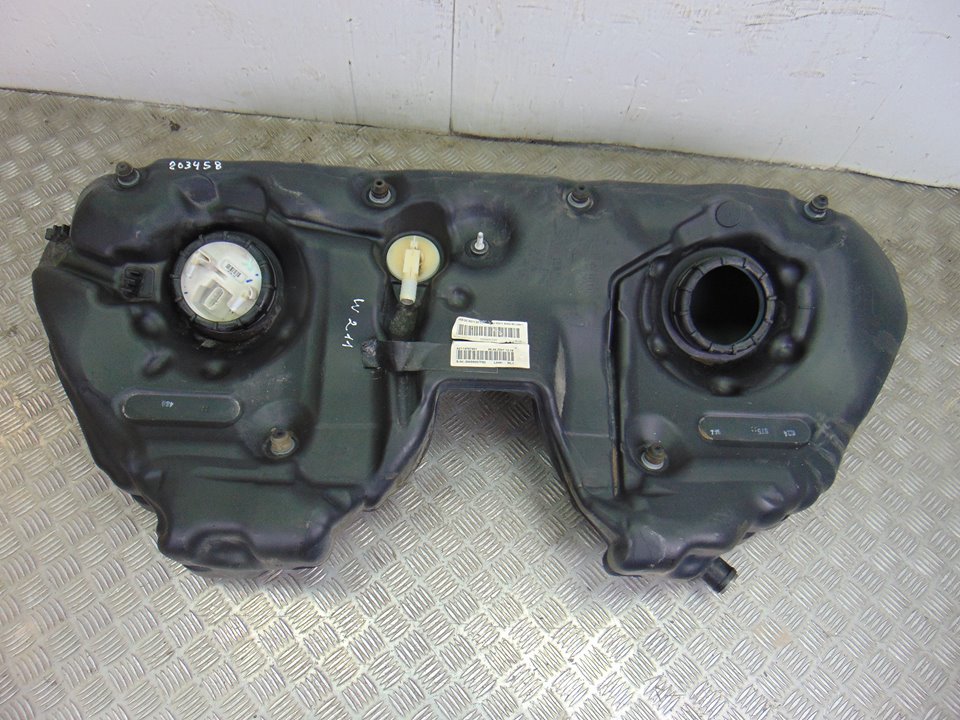 Brandstoftank MERCEDES-BENZ E-CLASS (W211) E 320 CDI (211.022) 11698797 ...