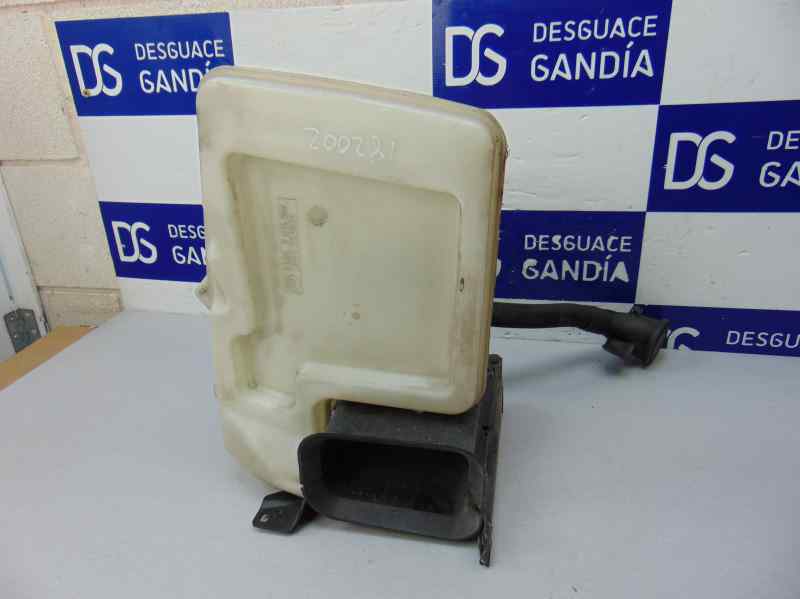 Windscreen washer tank BMW 5 (E60) 525 d 7727448 | B-Parts