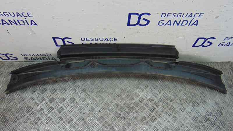 Baie pare brise BMW X3 (E83) 3.0 d 7726108 | B-Parts