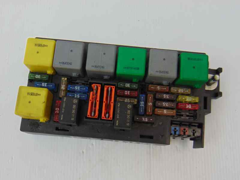 Boîte à Fusibles MERCEDES-BENZ M-CLASS (W164) ML 320 CDI 4-matic (164. ...