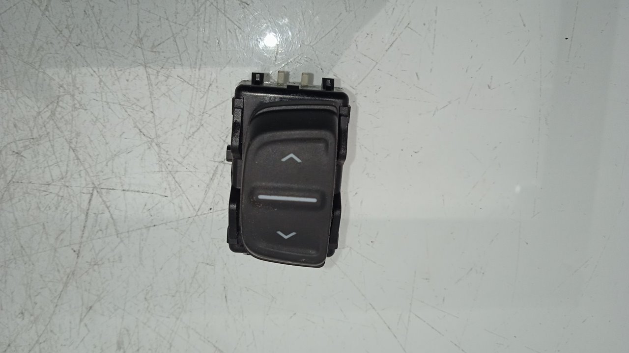 Right rear window switch DACIA SANDERO II TCe 90 (B8M1, B8MA) 9392521 ...