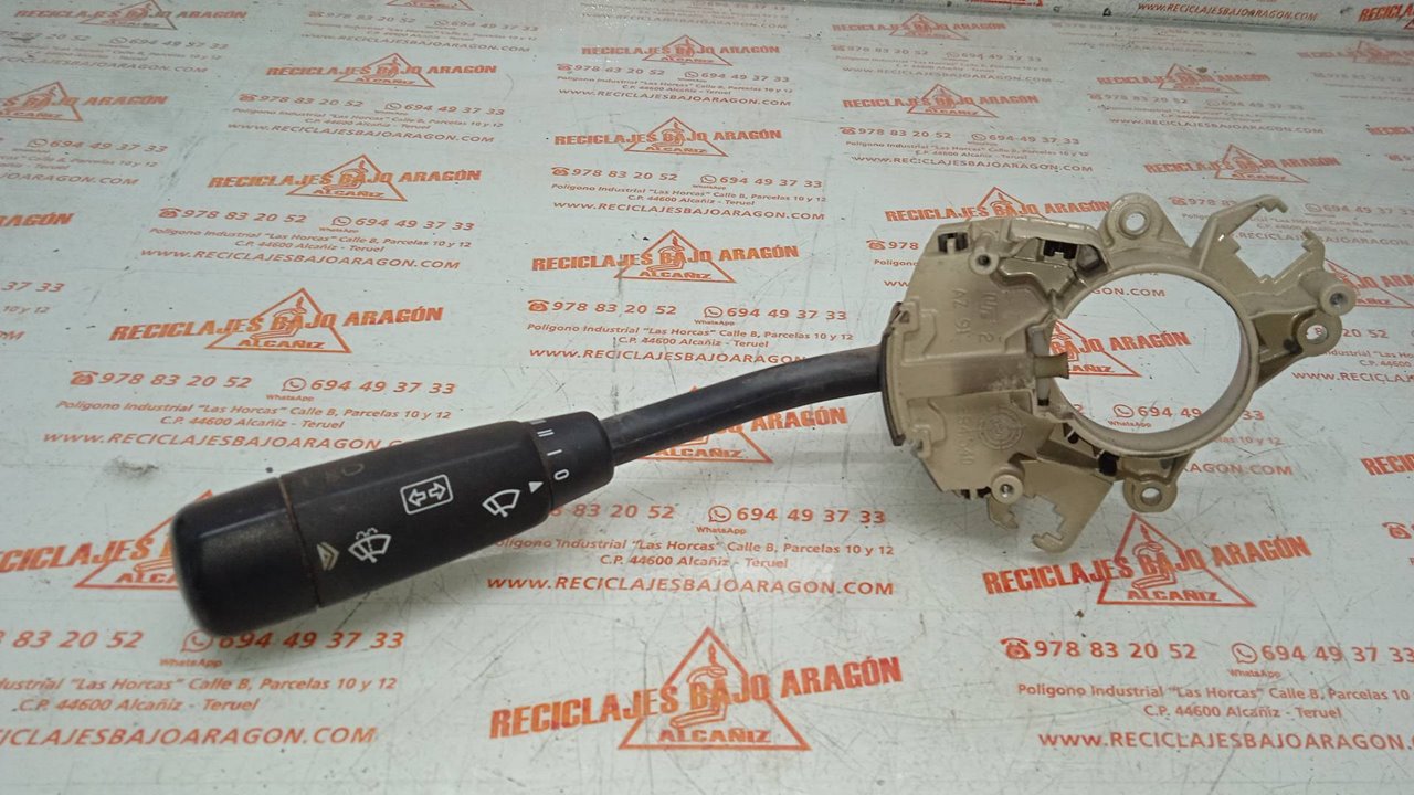 Steering column stalk MERCEDES-BENZ C-CLASS (W203) C 200 Kompressor ...